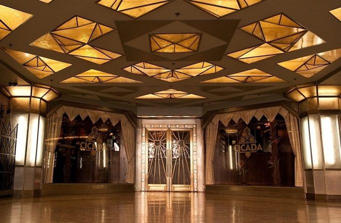Vintage Venue | Union Terminal | Cincinnati, OH | Deco Weddings